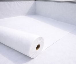 Deluxe White Pool Liner Felt Underlay 400gsm 4mm | Swimming Pool Underlay